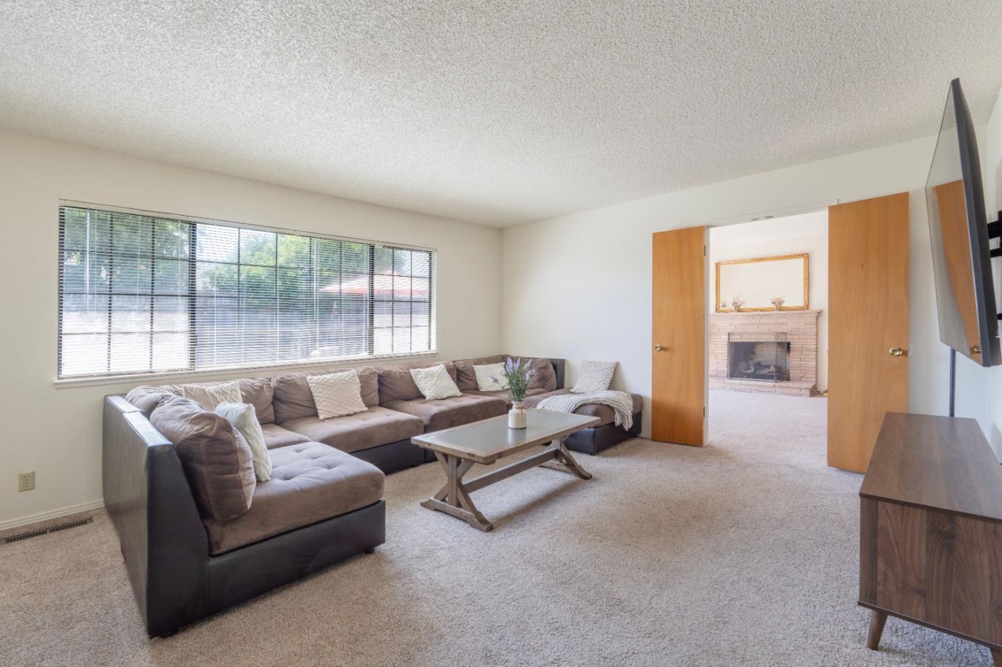 1073 Sierra Madre Dr, Salinas, CA 93901 - 3 Beds | 2 Baths (Canceled ...