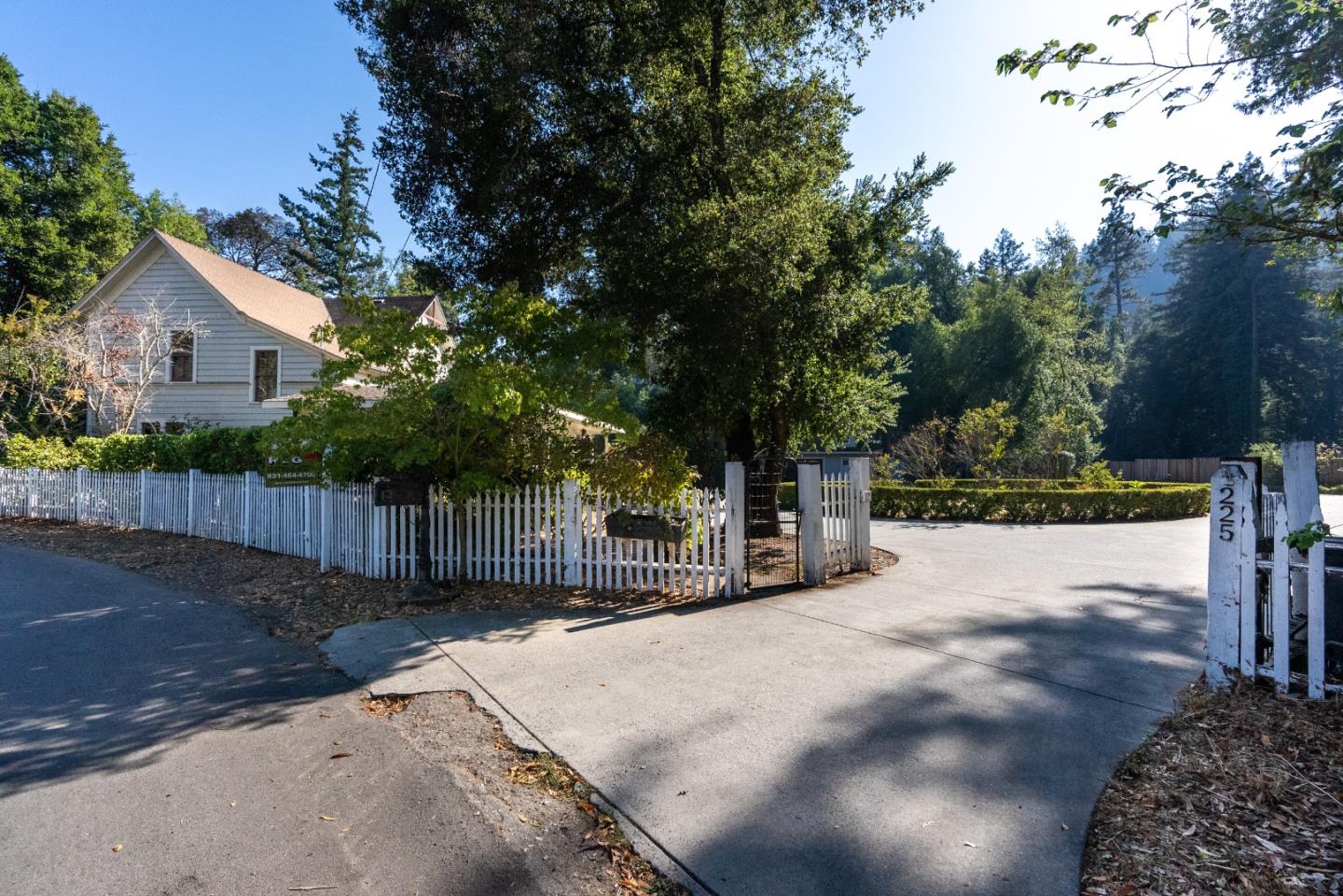225 Fairview Ave, Ben Lomond, CA 95005 - 4 Beds | 3 Baths (Active ...