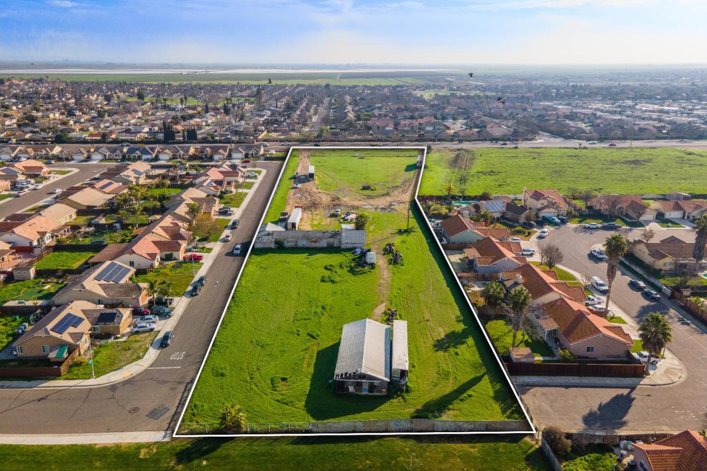 607 N Mercey Springs Rd, Los Banos, CA 93635 - 2 Beds | 2 Baths (Active ...