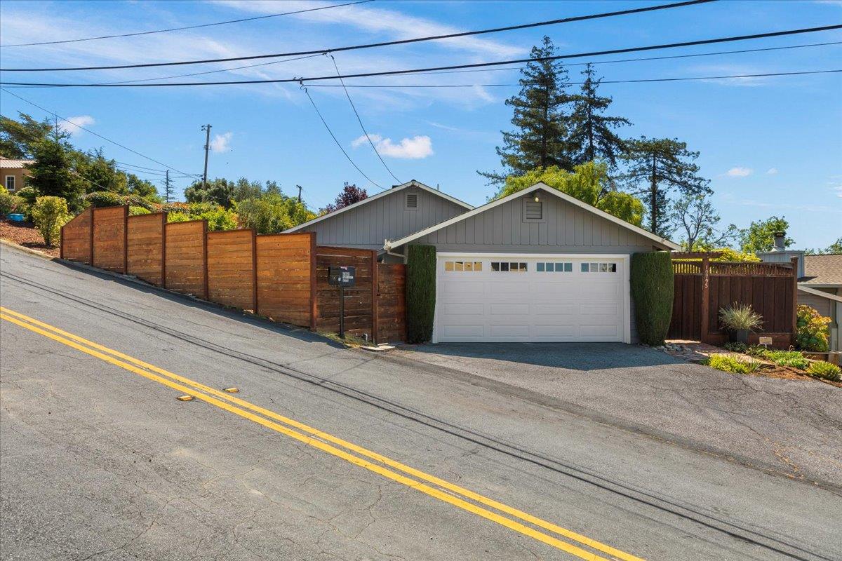 10795 Ridgeview Ct, San Jose, CA 95127 - 3 Beds | 2 Baths (Active ...