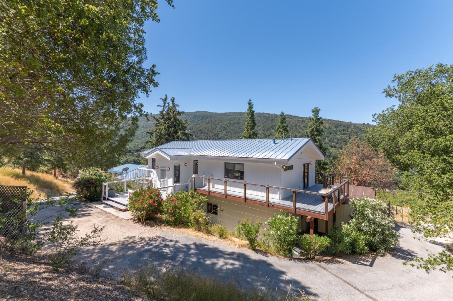 21455 Parrott Ranch Rd, Carmel Valley, CA 93924 - 3 Beds | 3 Baths ...
