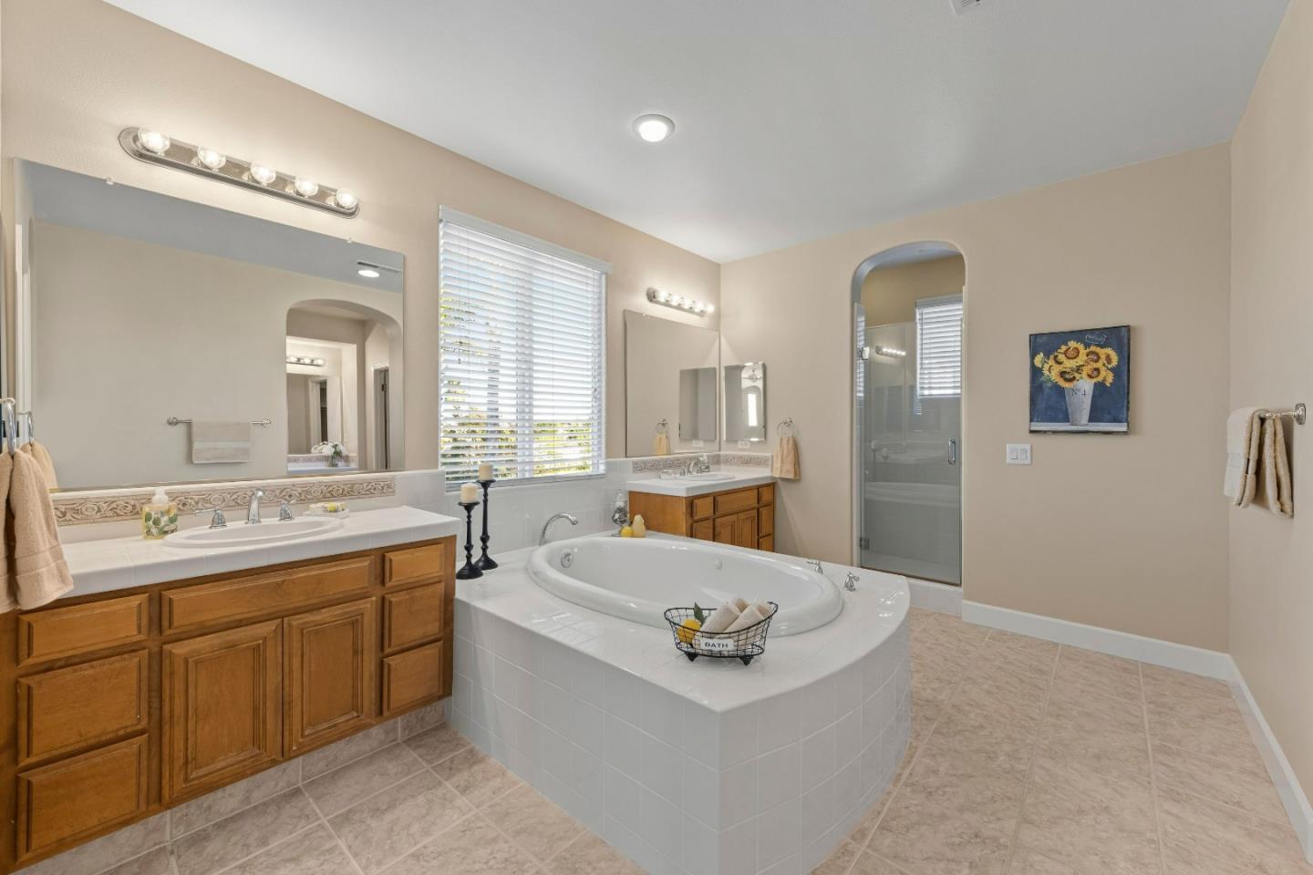 7466 Dunbar Ct, Gilroy, CA 95020 - 6 Beds | 4 Baths (Active ...