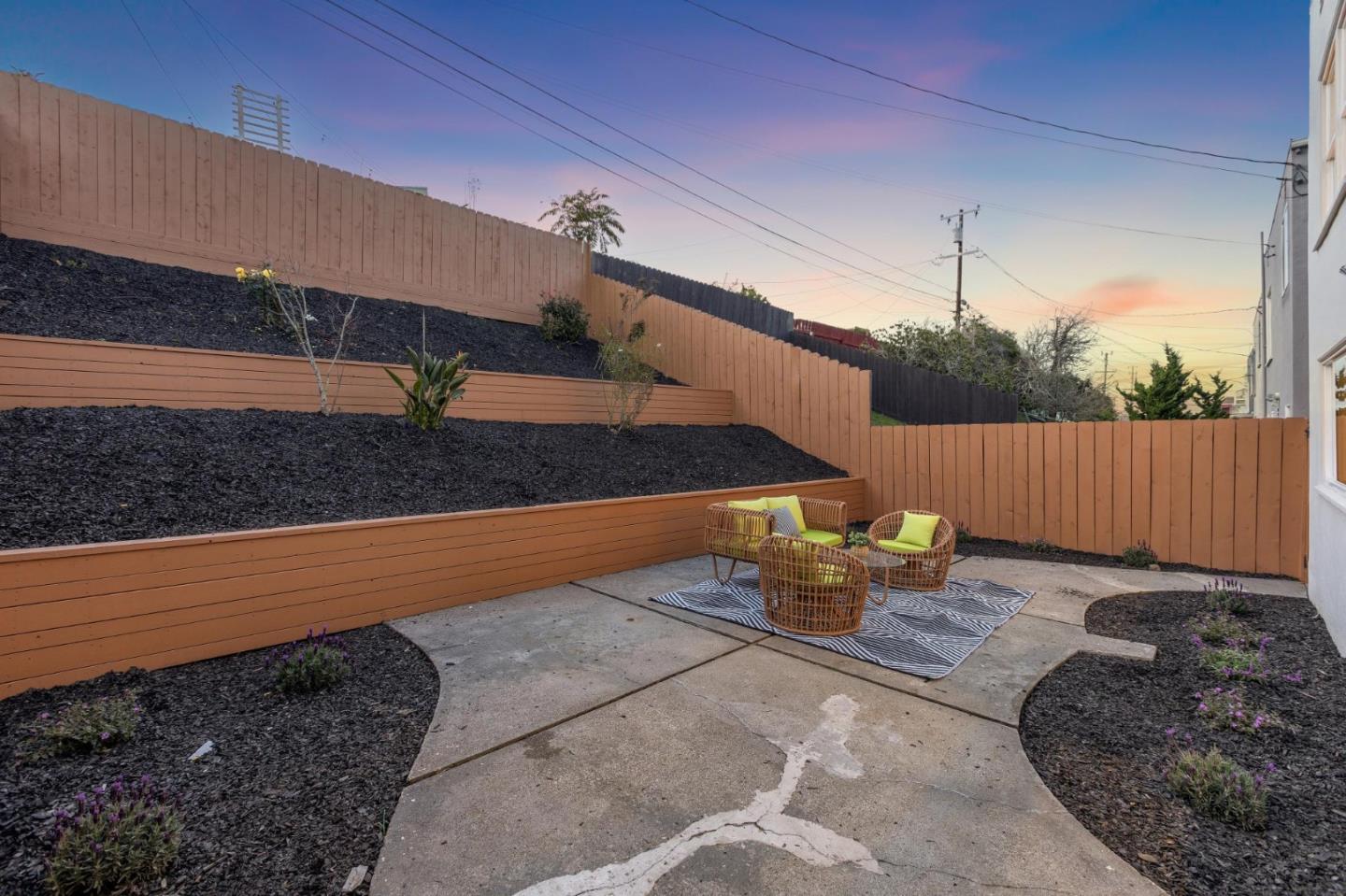 750 Beechwood Dr, Daly City, CA 94015 - 4 Beds | 2 Baths (Active ...