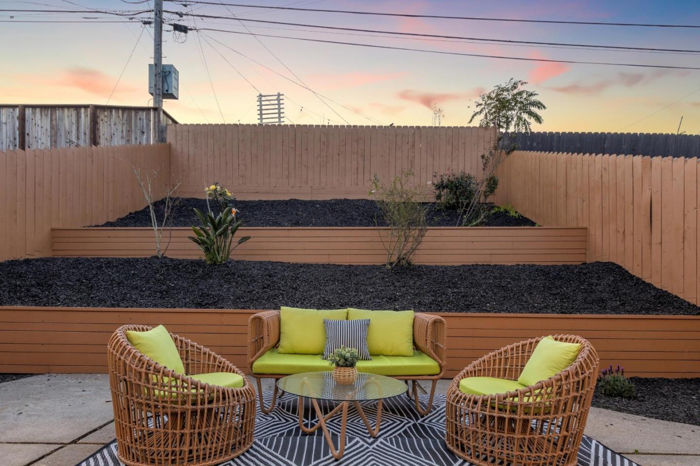 750 Beechwood Dr, Daly City, CA 94015 - 4 Beds | 2 Baths (Active ...